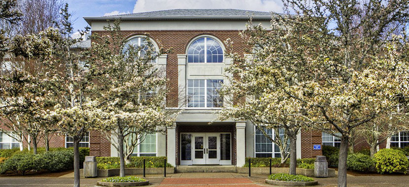 Linfield College-McMinnville Campus | Overview | Plexuss.com