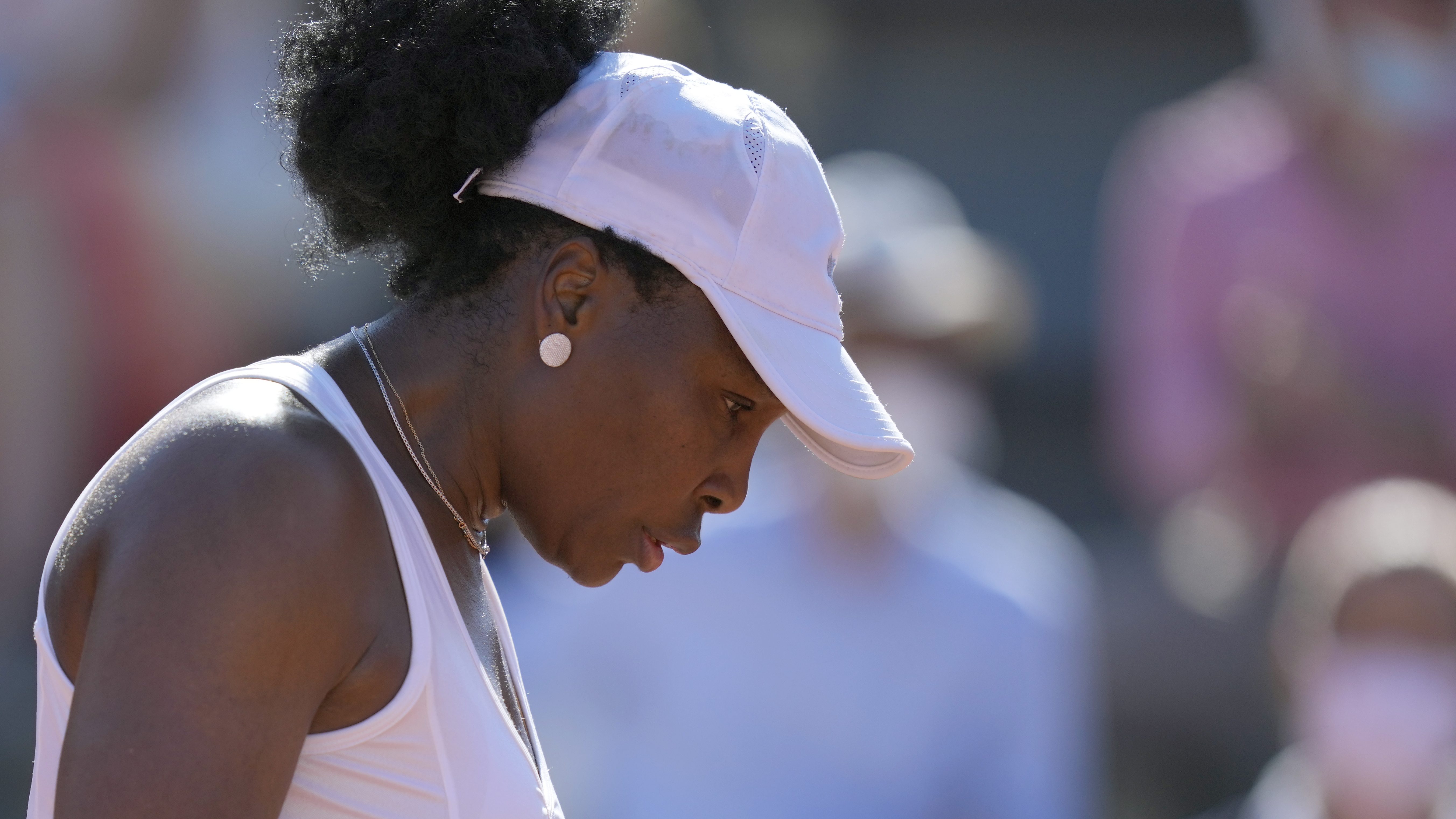 Ann Li earns redemption with express win at French Open - BVM Sports