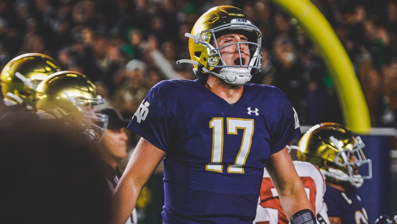 QB grad-transfer Jack Coan is silently leading Notre Dame to a ...