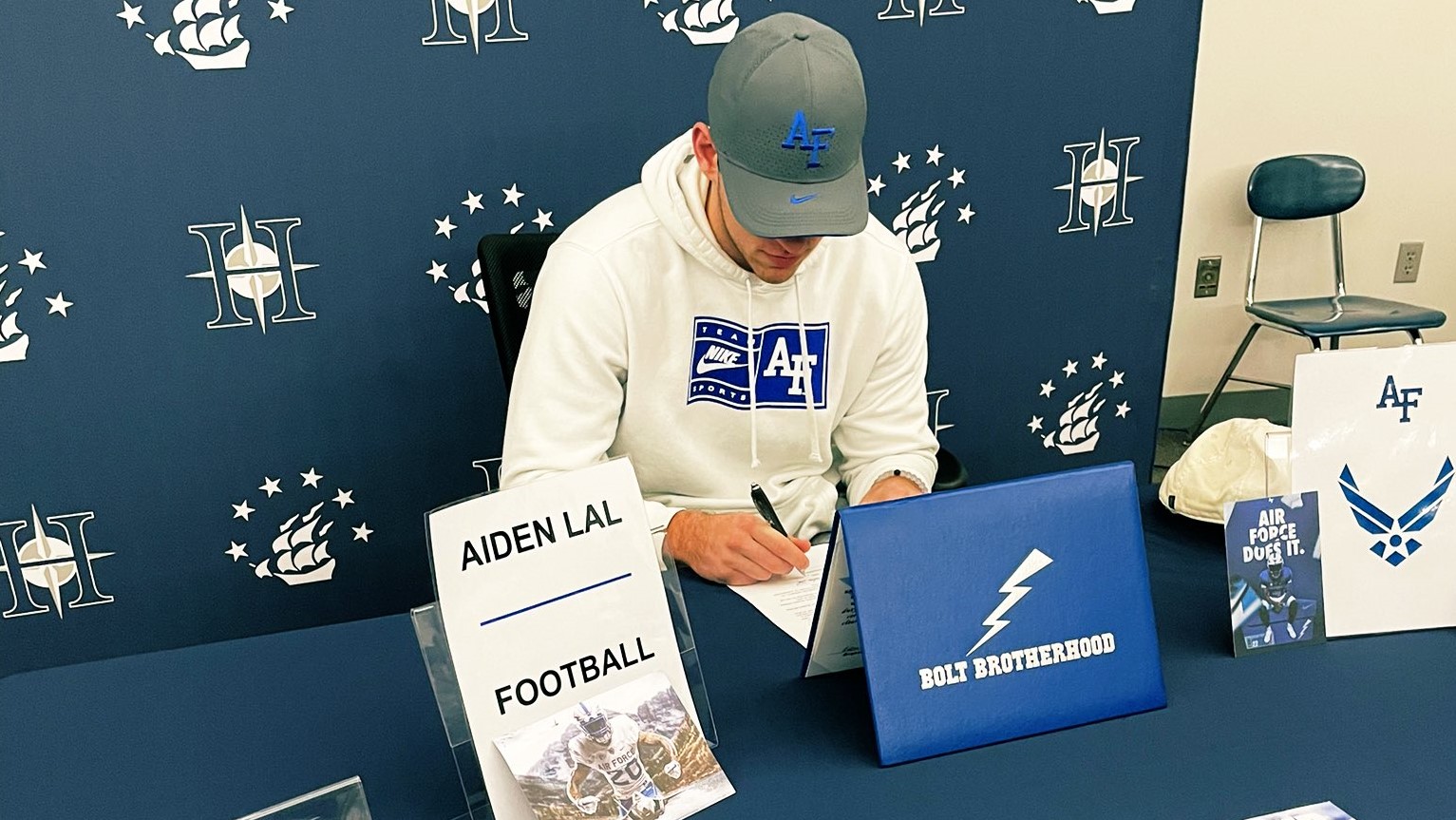 Hudson’s Aiden Lal signs letter of intent with the Air Force Academy ...