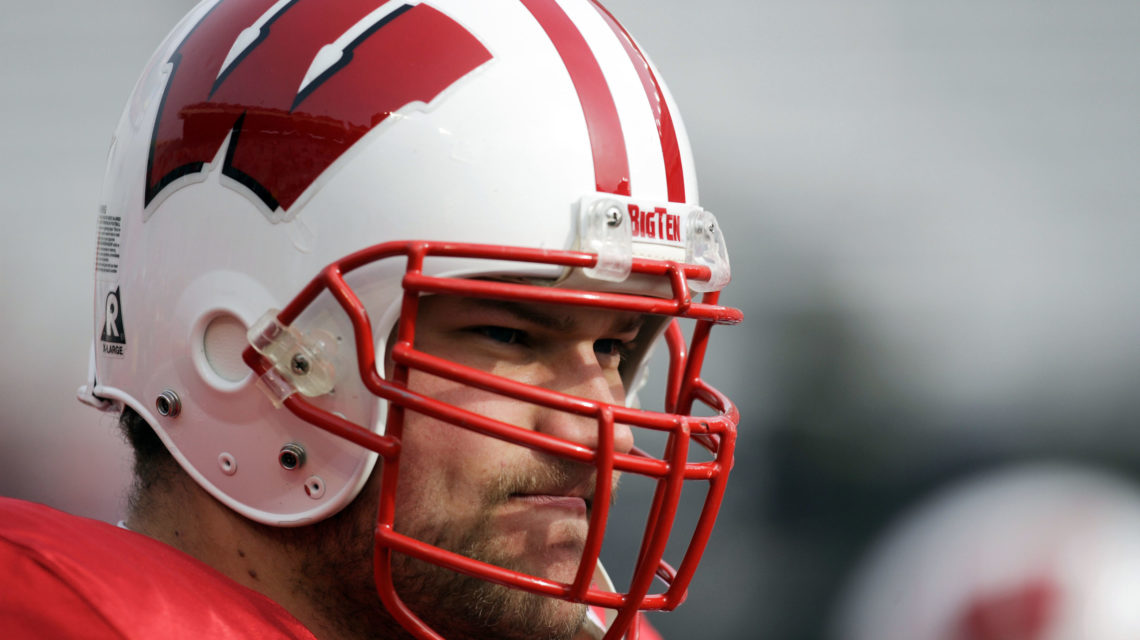 Top 10 Badger football players of all-time