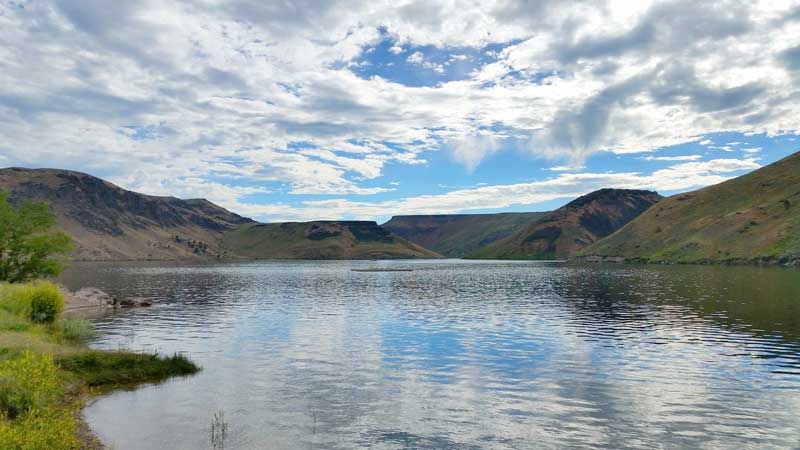 Person killed, 2 injured in boating accident at Ririe Reservoir - East ...