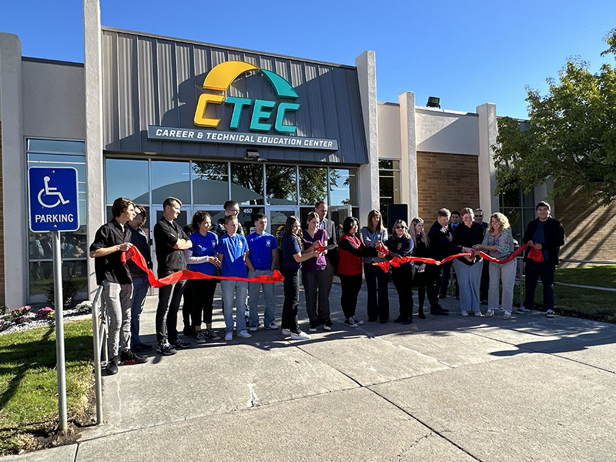 D91 opens stand-alone building for Career Technical Education students ...