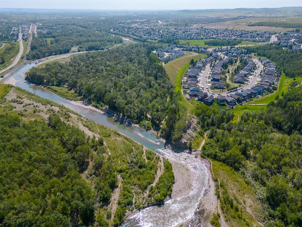 74 Sheep River Cove, Okotoks, AB, T1S 0M7 | A2066835 | Andrea Wilton-Clark