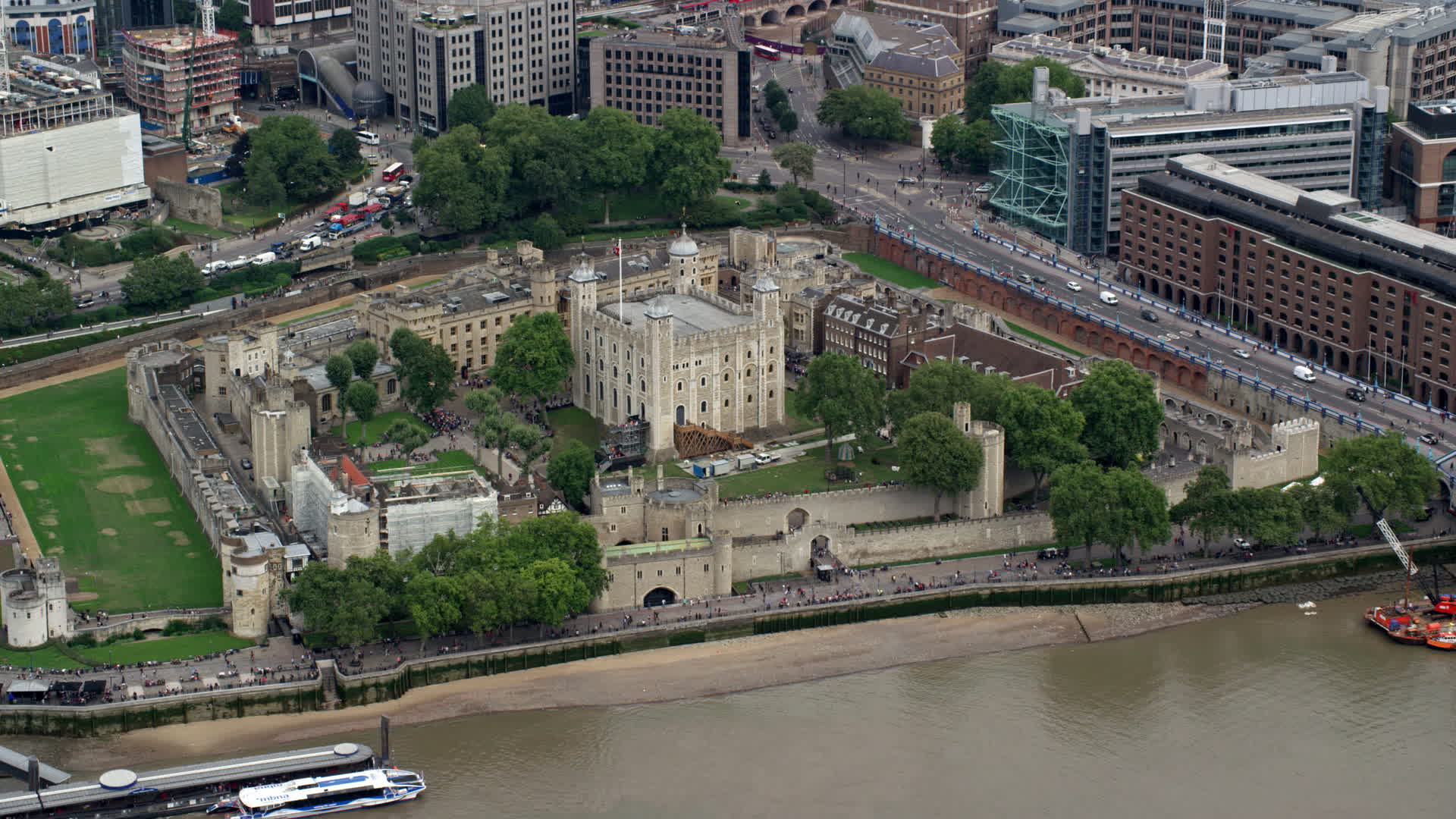 Tower of London, England Aerial Stock Footage - 30 Videos | Axiom Images