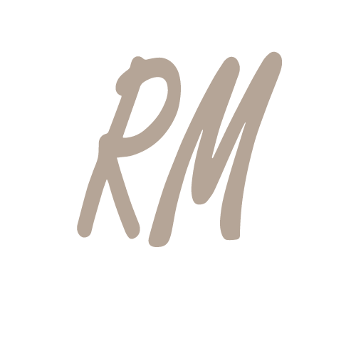 RM Interiors | Axomo Store