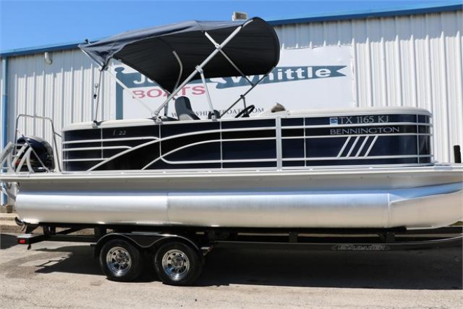 BenningtonL22 Tri-toon Boats For Sale at BoatCrazy.com