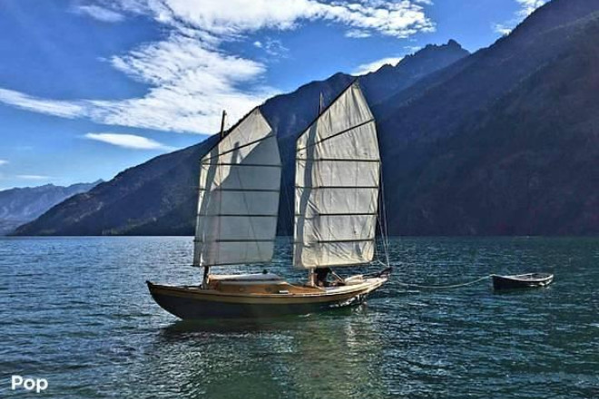 Custom Built 28 Junk Rig - Stehekin, WA 98852