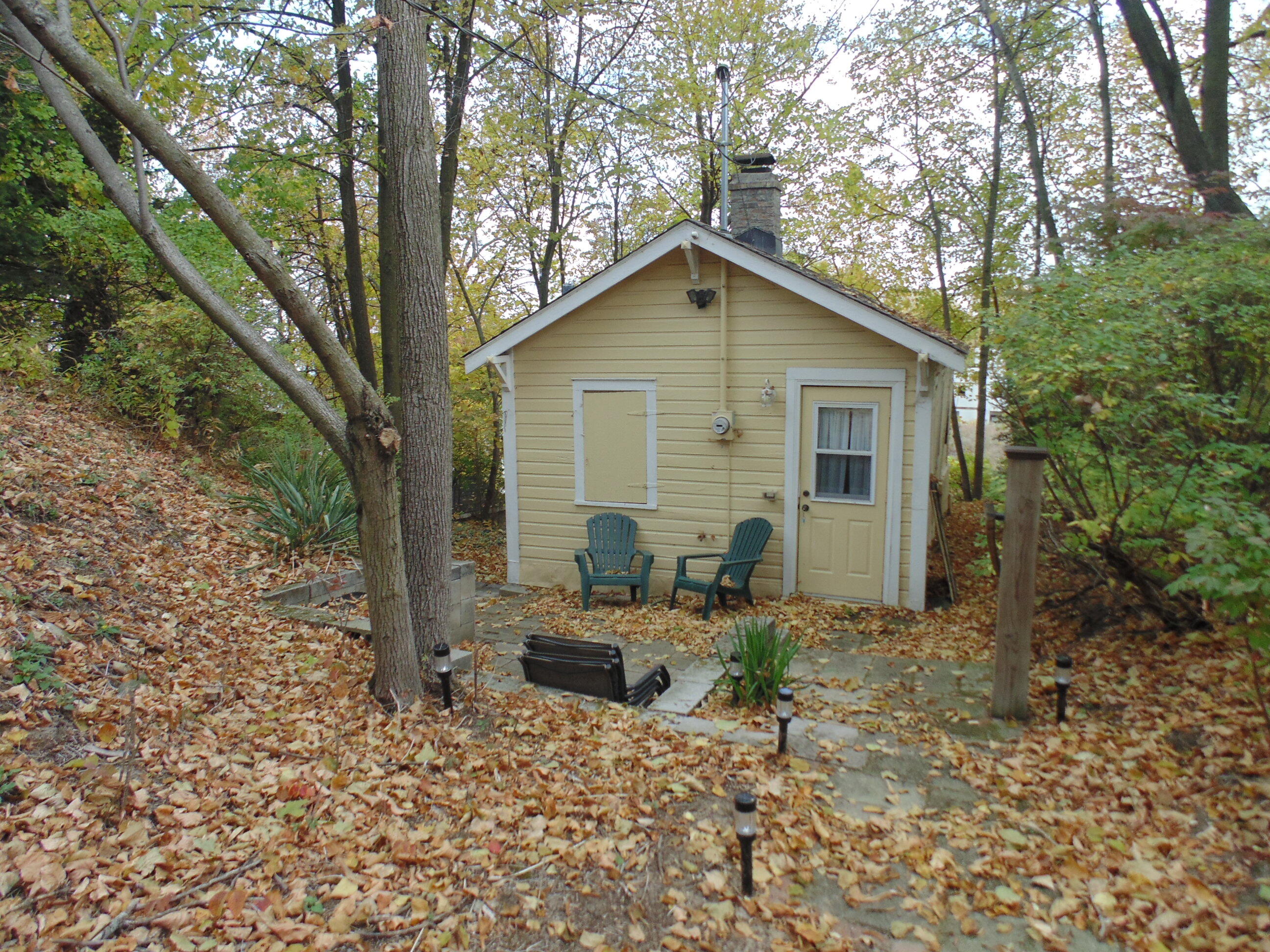 1144 N Warrick Street, Gary, IN 46403 - Quadwalls