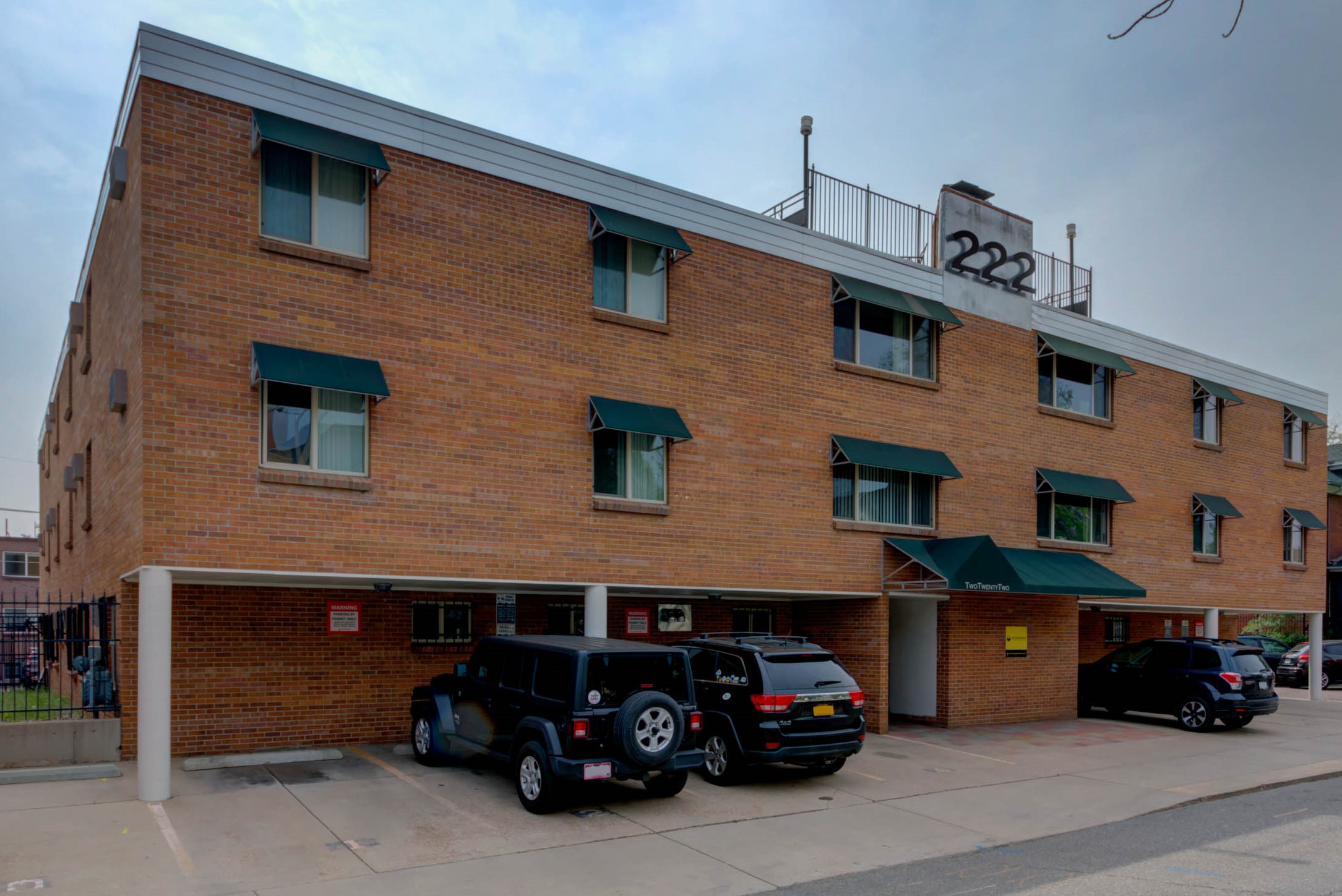 222 Logan - Cornerstone Apartments