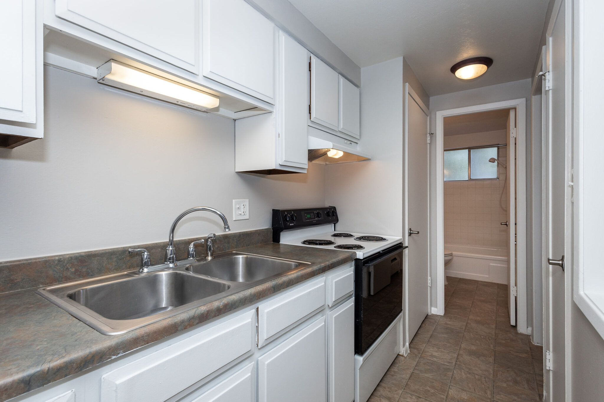 Concord - Cornerstone Apartments