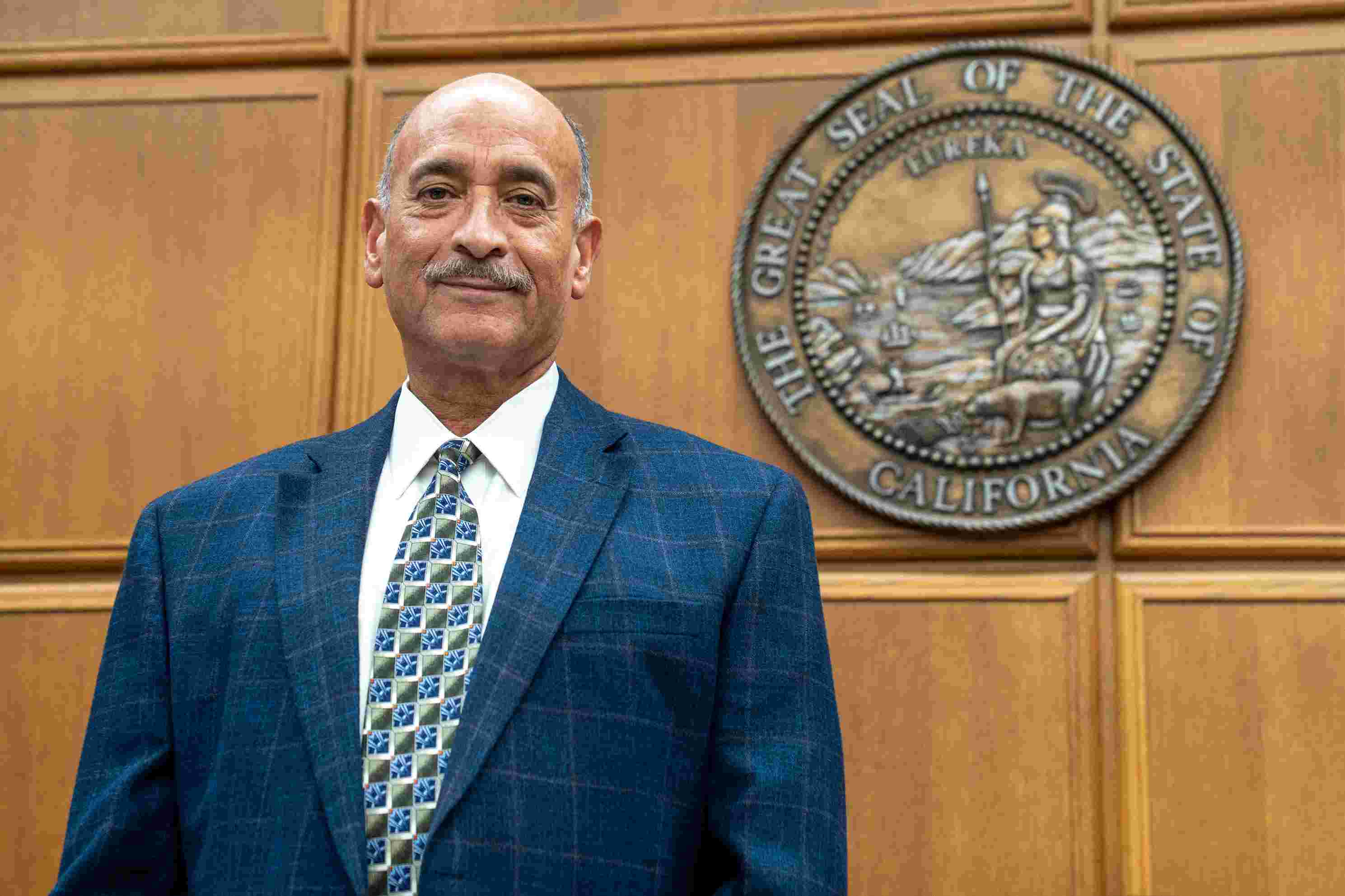 Judge Steve Cochran balances his LA court with discipline, wit, human touch