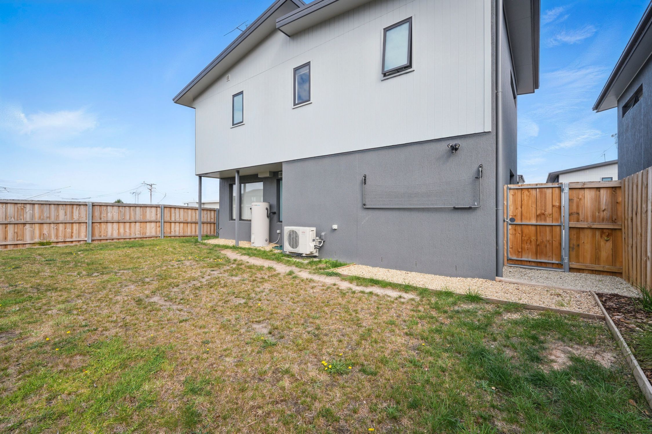 2 / 20 Highgrove Road, Rokeby, TAS | AWN Livestock and Property