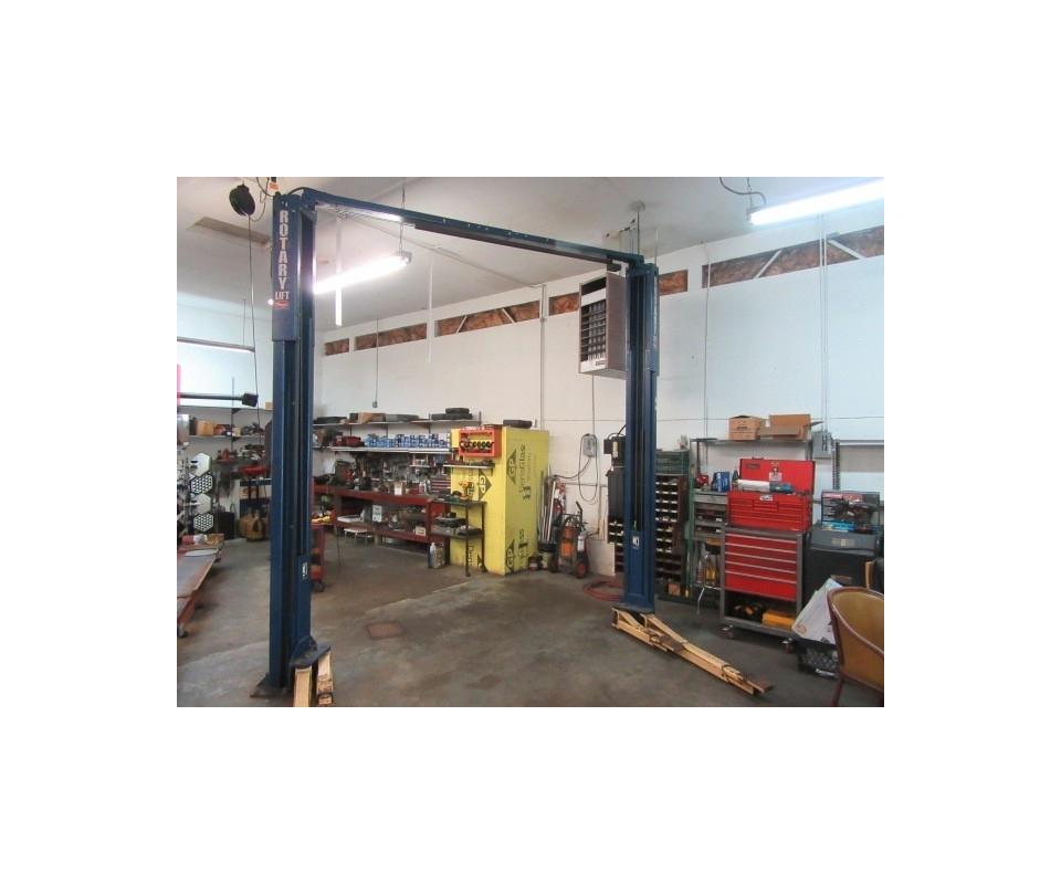 FULLY EQUIPPED AUTO SERVICE CENTER & NY STATE INSPECTION LICENSE