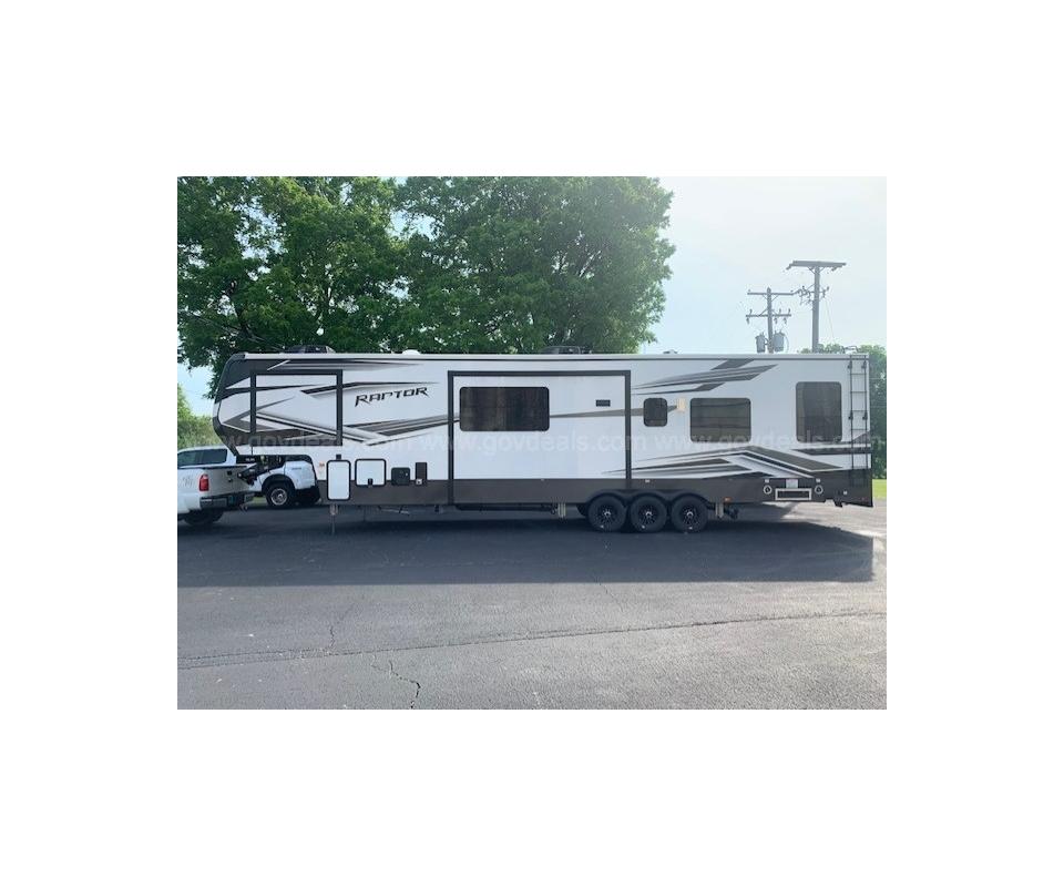 2021 Keystone Raptor Toy Hauler (19288-89)