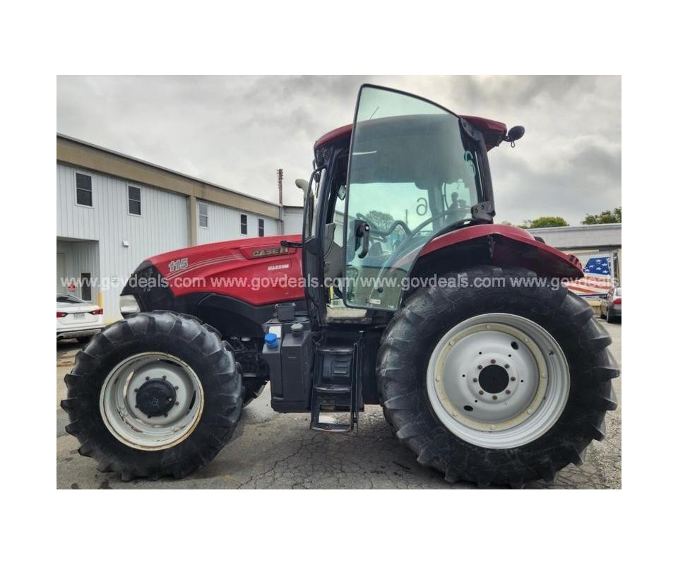 2015 Case IH Maxxum 115 Tractor