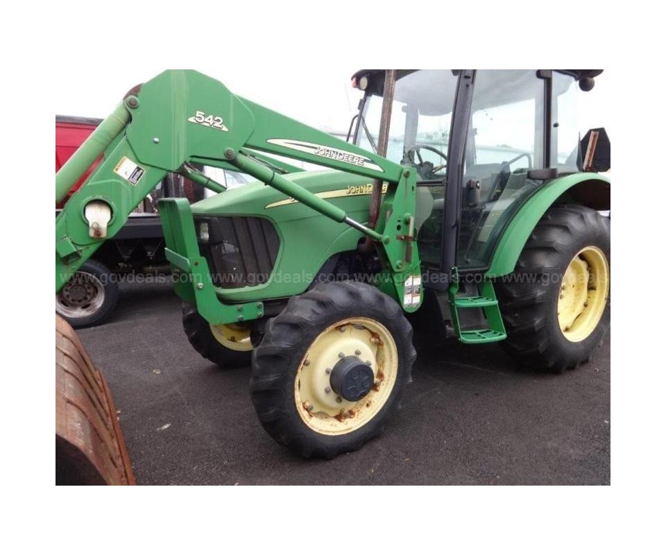 John Deere 5325 Tractor