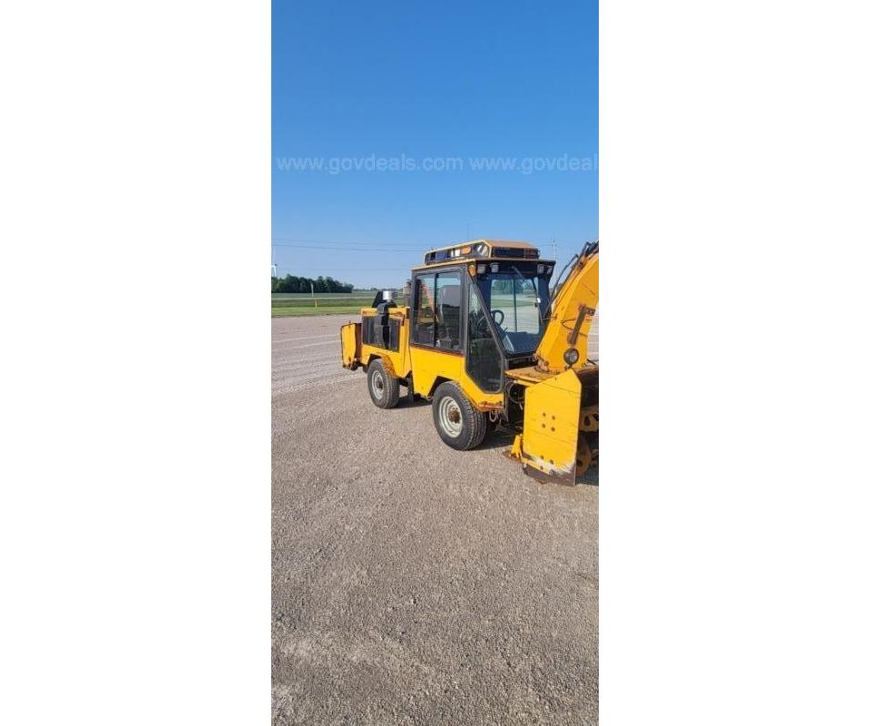 2012 Trackless - MT6