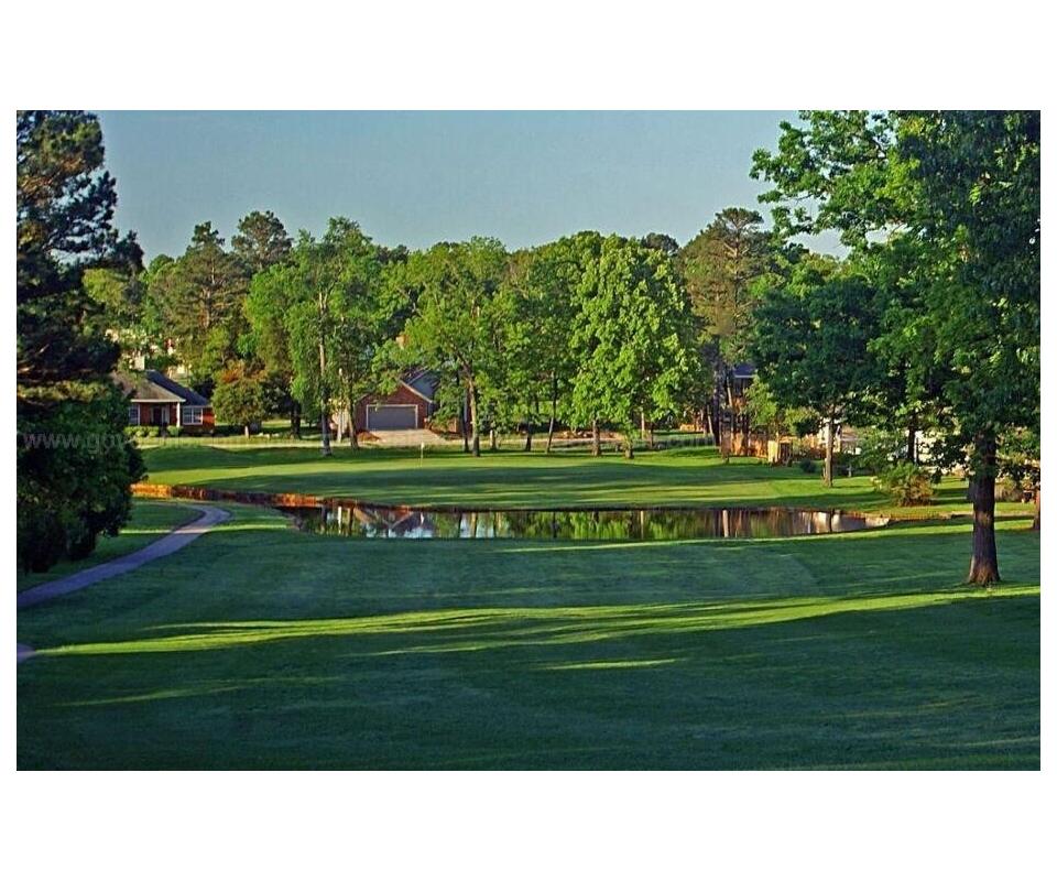 Residential Buildable Lots in Holiday Island, Arkansas