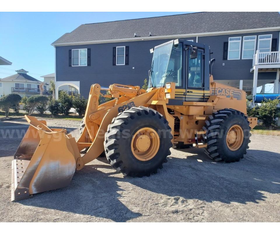 1999 Case 621B Wheel Loader