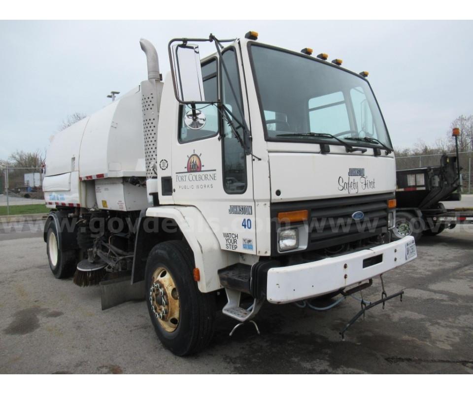 1997 Ford CF8000 Johnson Sweeper