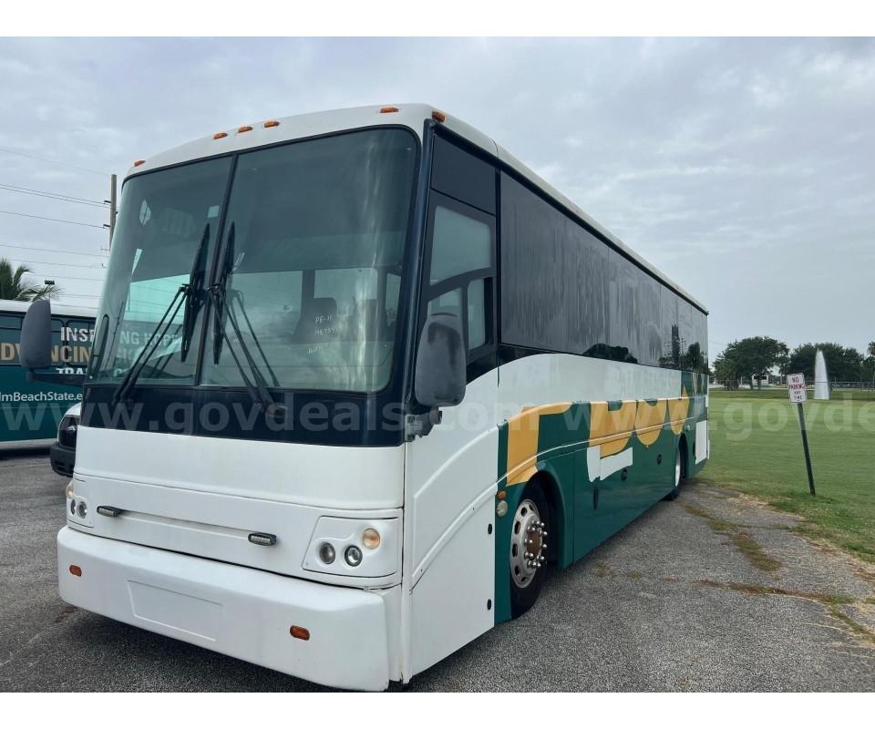 2012 Freightliner XB Raised Rail Rear-Engine Bus