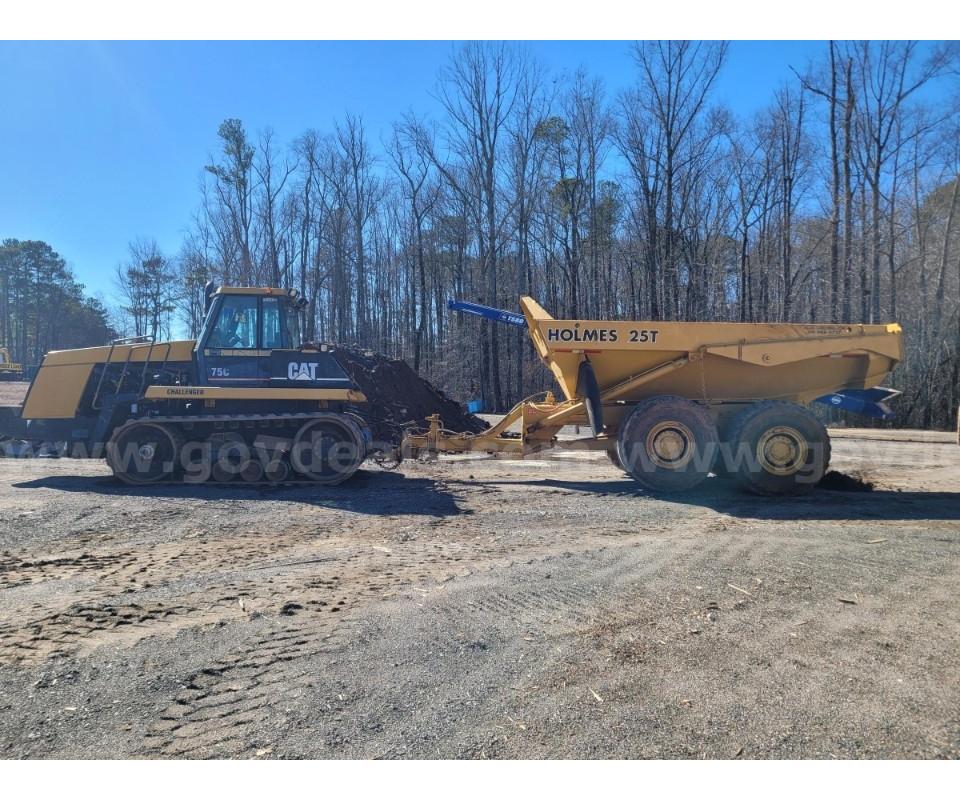 1993 Caterpillar Challenger 75C Track Tractor with Holmes 25T Material ...