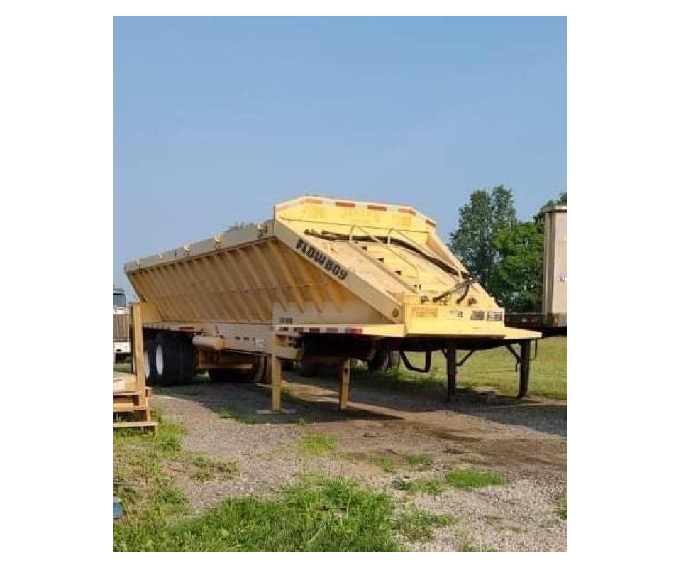 1996 Flow Boy Live Bottom Trailer