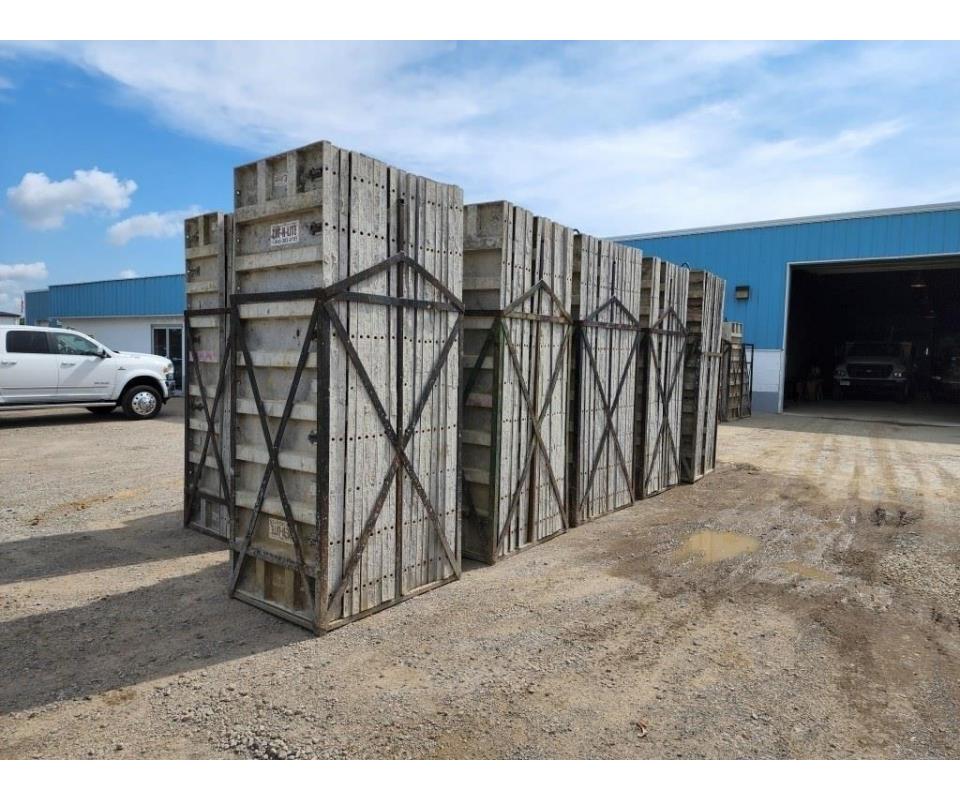 Tuf-N-Lite Concrete Wall Forms Auction