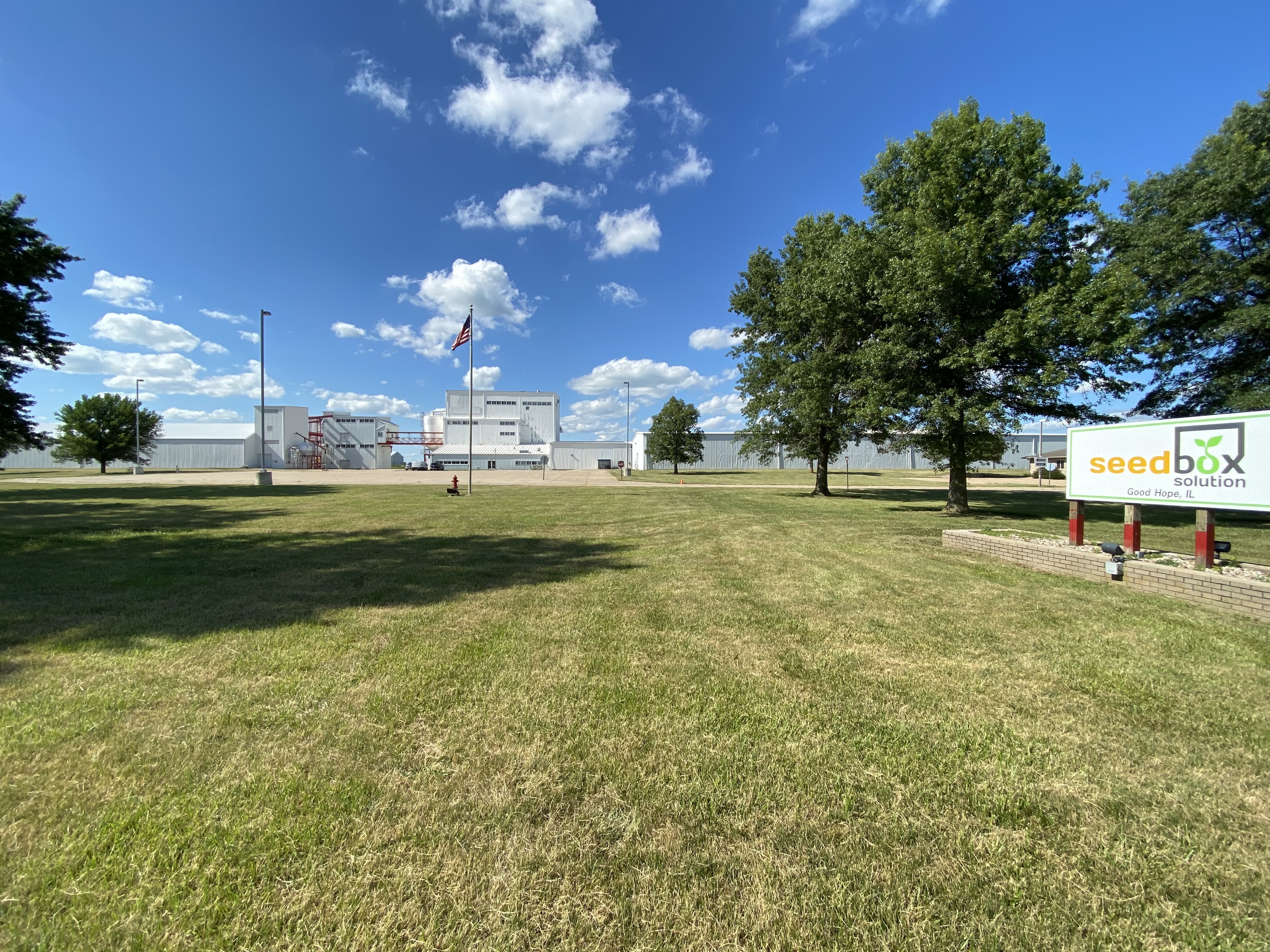 Seedbox Solution Opens New Warehouses In Good Hope, IL and Remington