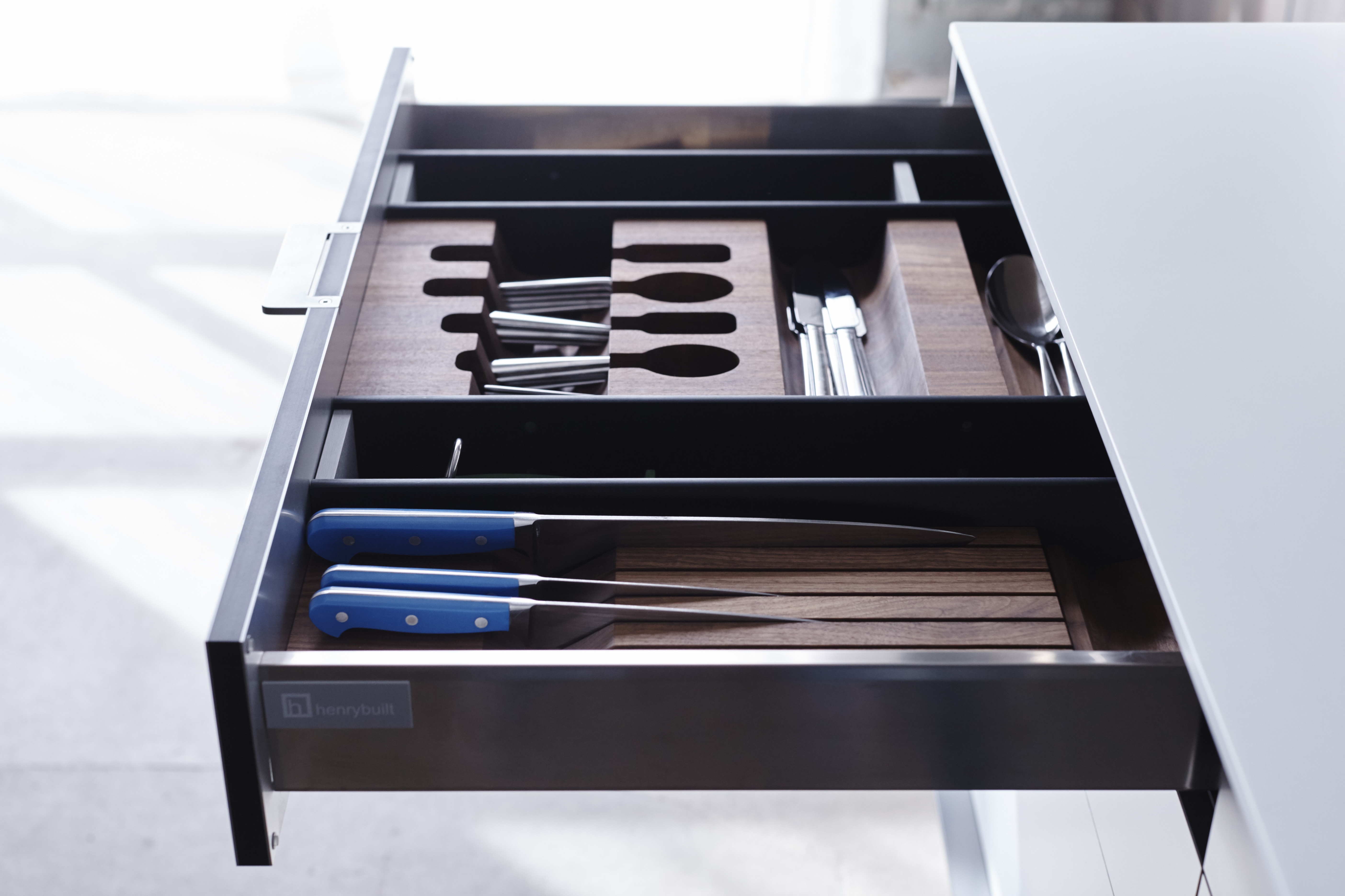 Luxury Kitchen Drawer Storage and Organization