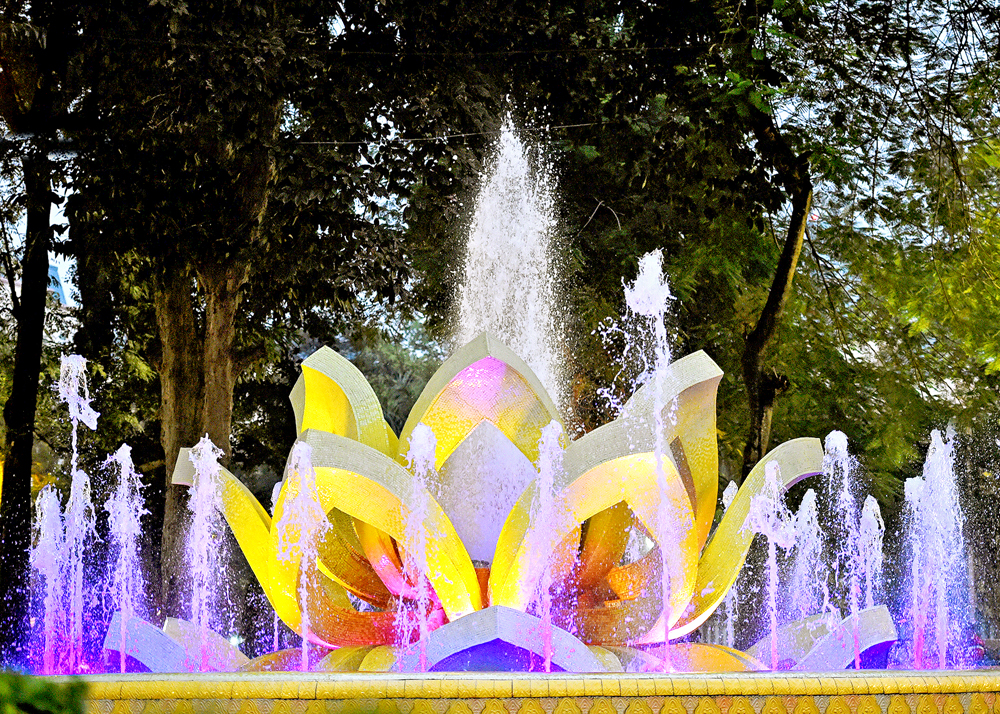 Hanoi Lotus Fountain by Nguyen Thu Thuy | International Design Awards ...