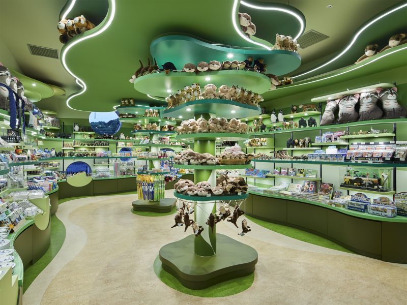 Fukuoka Zoo Shop & Restaurant by Masaro Iijima, MEC Design ...