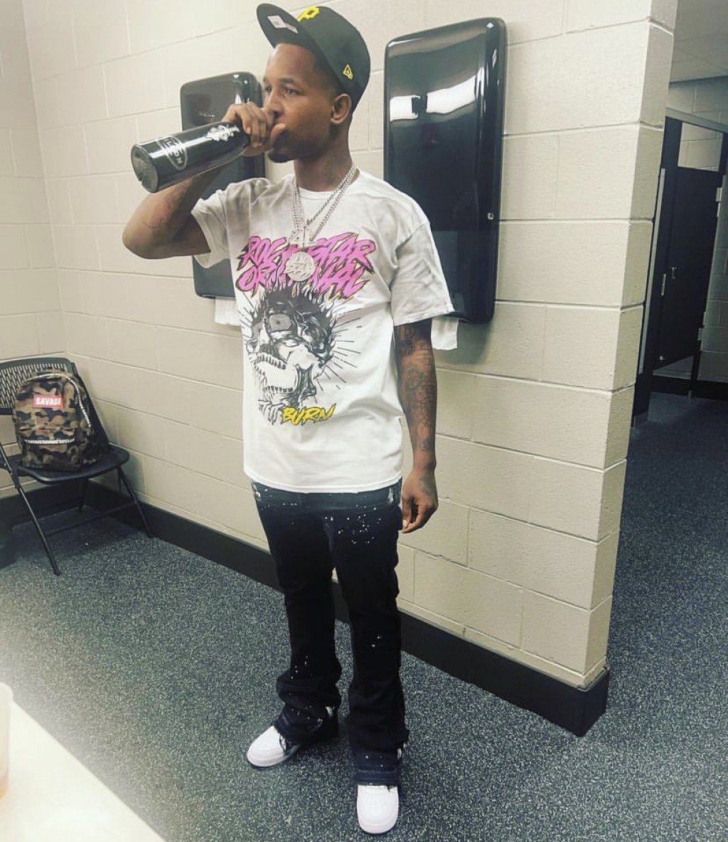 Alabama Rapper Lil Bam Passes out after His Performance last Night In ...