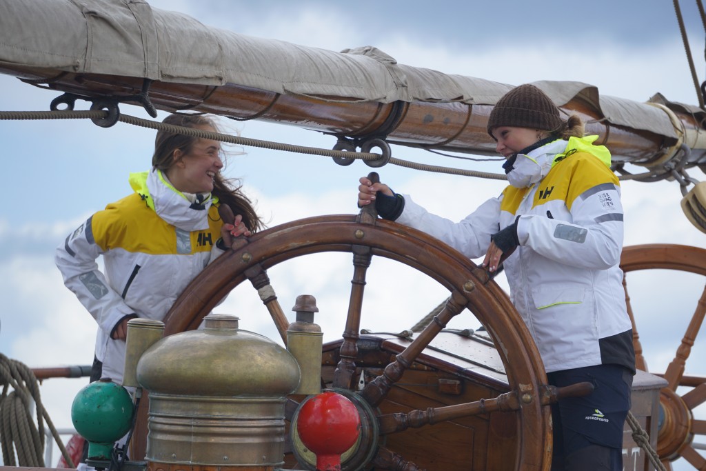 A+ World Academy to Offer AP Capstone Diploma Program - IssueWire