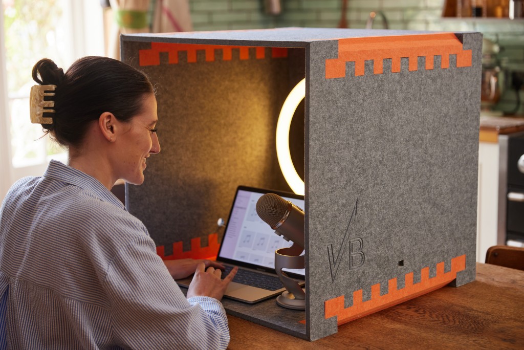 VoxBox, a unique and ingenious foldable sound recording booth launches ...
