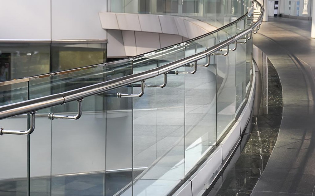 Specification Advice – Do Glass Balustrades Need A Continuous Handrail ...
