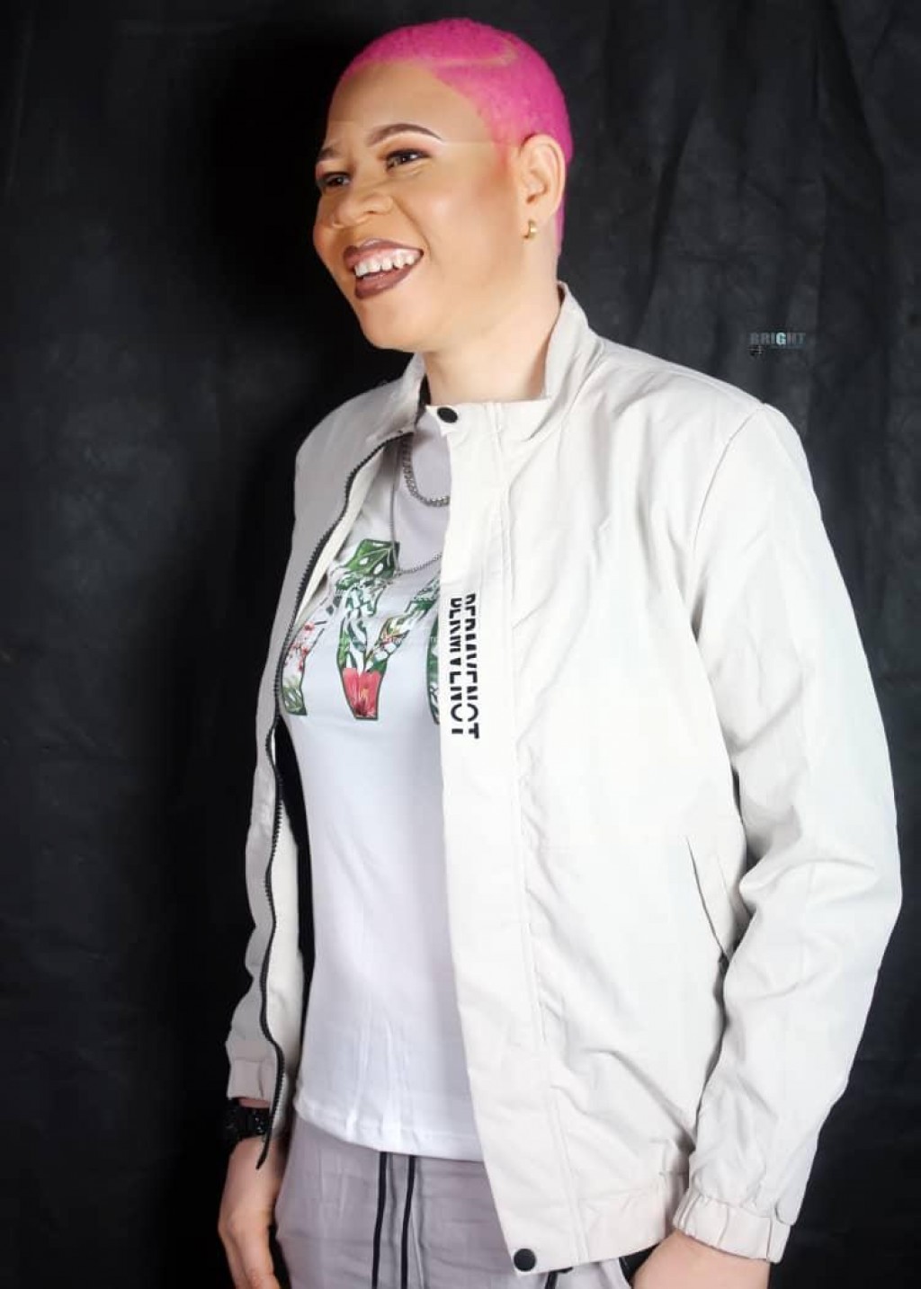 Kelly White is set to mesmerize art enthusiasts with a new release ...