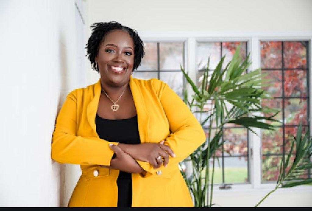 Alicia Hurtt, Recognized by BestAgents.us as a 2024 Top Agent - IssueWire