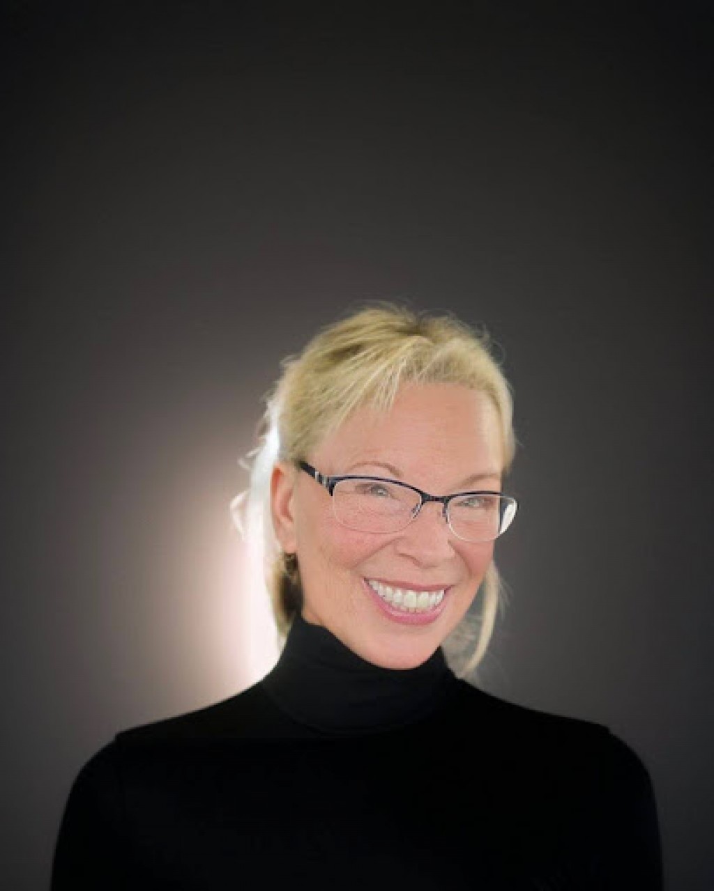 Tamera Nielsen, Recognized by BestAgents.us as a 2024 Top Agent - IssueWire