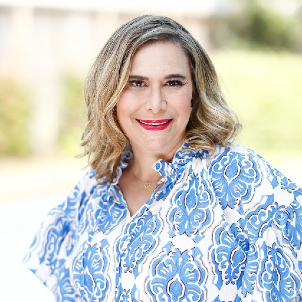 Jennifer Larsen, Recognized by BestAgents.us as a 2024 Top Agent ...