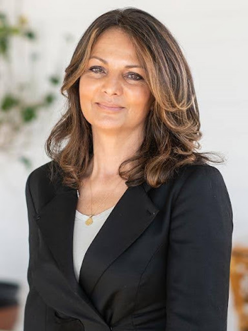 Sally LaBonte, Recognized by BestAgents.us as a 2024 Top Agent - IssueWire