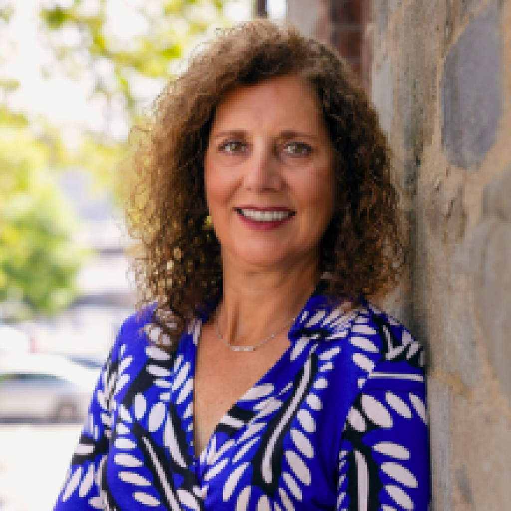 Susan Perry, Recognized by BestAgents.us as a 2024 Top Agent - IssueWire