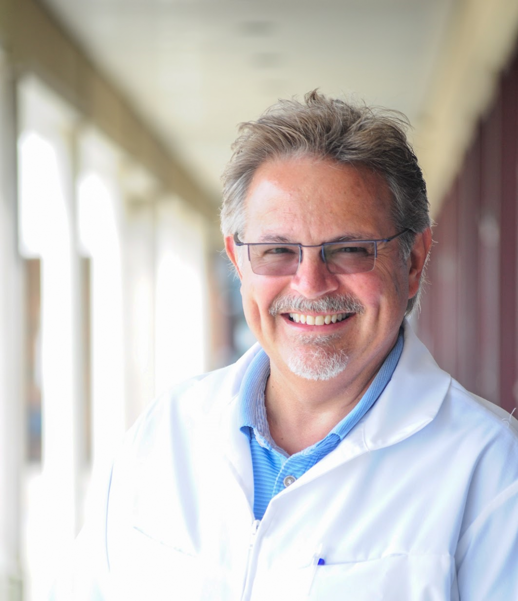 Timothy H. Moore, DDS, a Dentist with Dr. Magic Smile - IssueWire