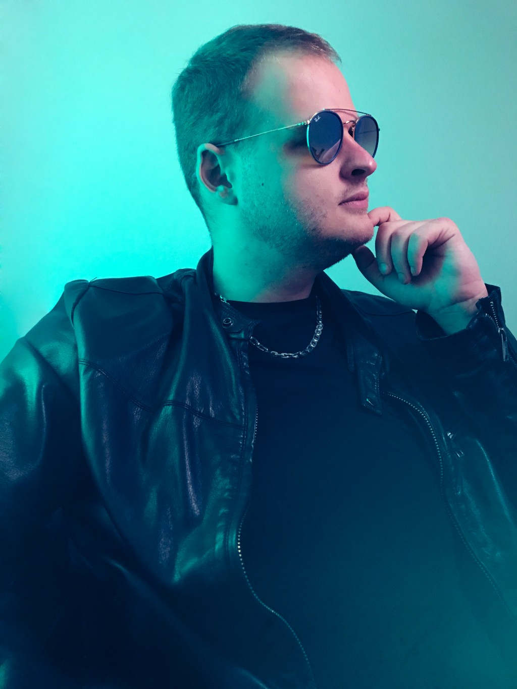 High-Energy Electropop Songwriter, Singer & Producer David Saturn ...