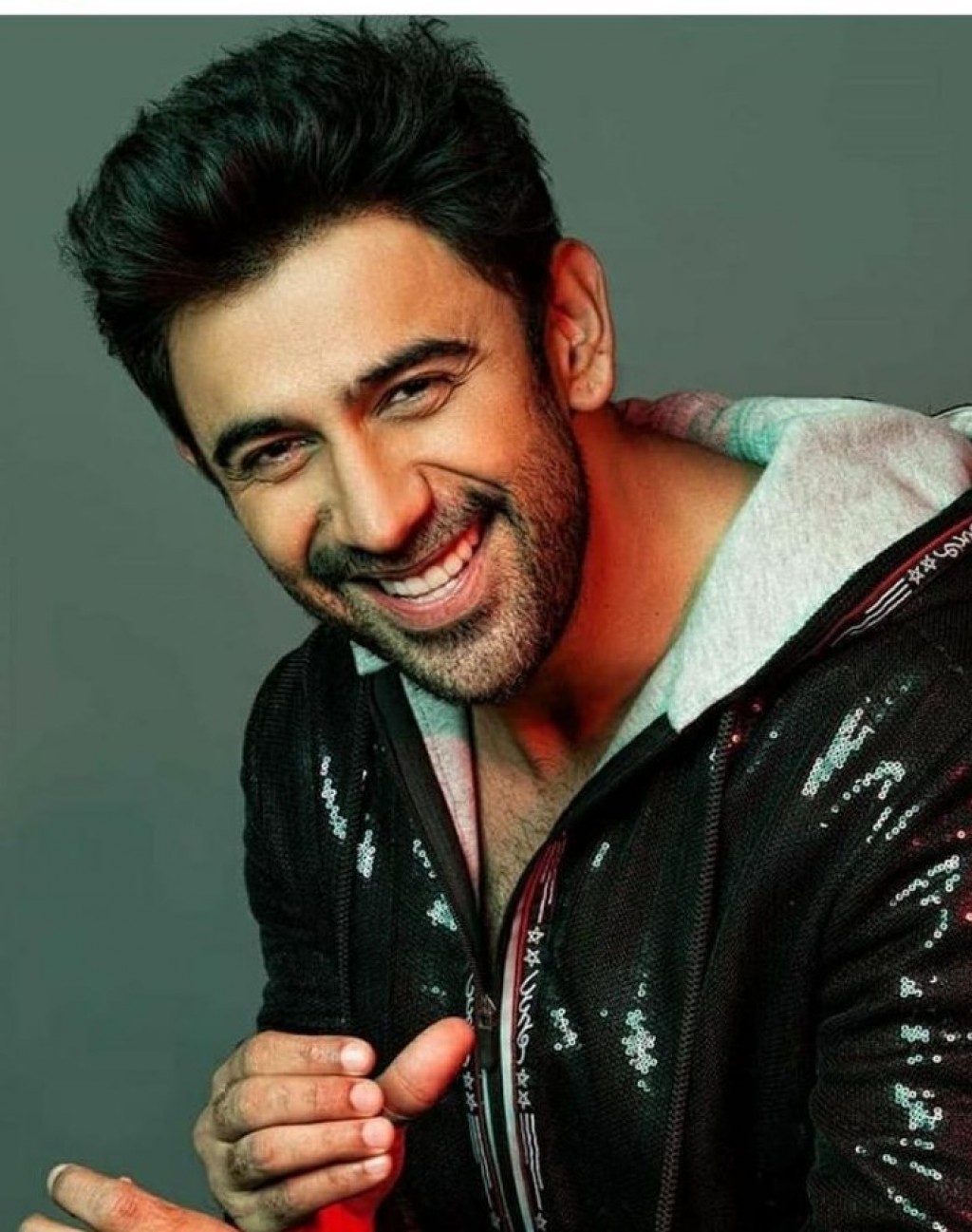 Love Stories Kids Exhibition Graced by Bollywood Actor Amit Sadh ...