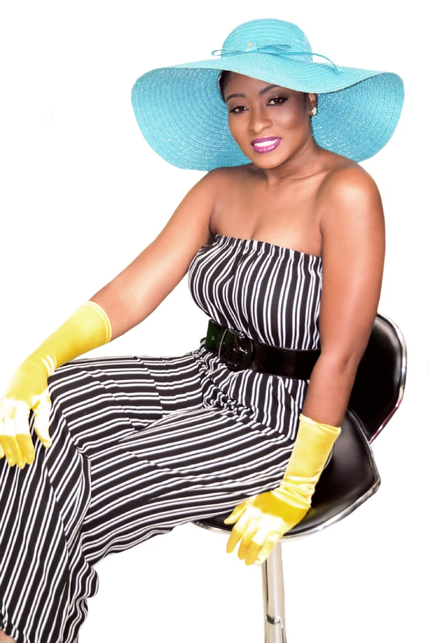 Ouida Takes Romance Out Of This World With “Kissing The Sun” - IssueWire