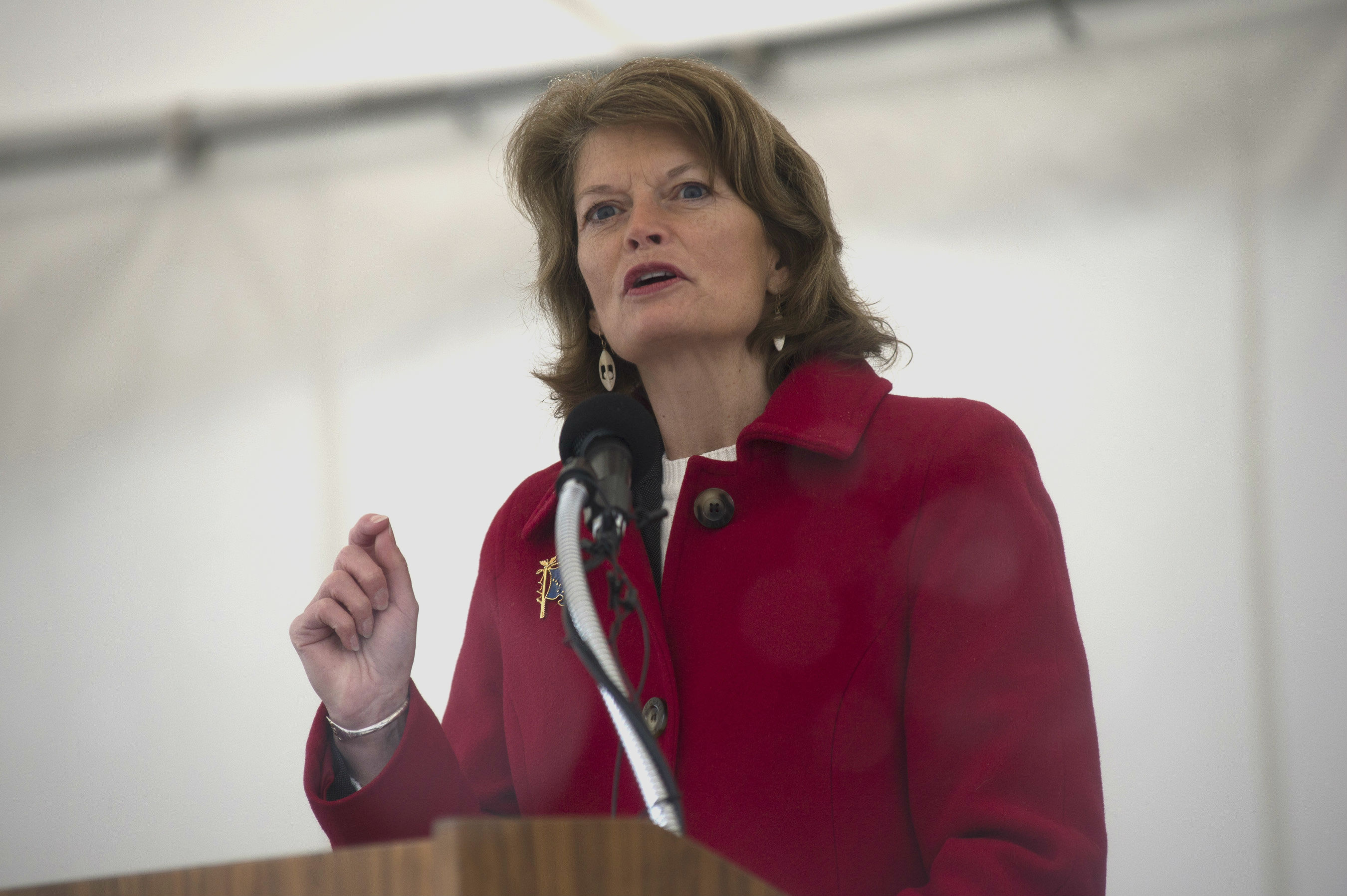 Navy has explaining to do about military exercise, Murkowski says ...