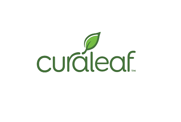 Curaleaf: Sweet Strawberry Gummies 100mg 10-pack | Leafly