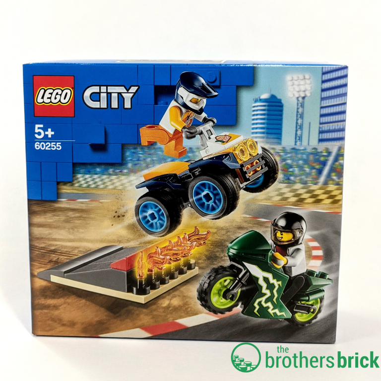 LEGO CITY 60255 - Box front - The Brothers Brick | The Brothers Brick
